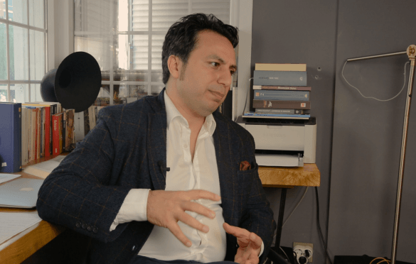 Gerçek Ve Hakikat İlişkisi – Yalın Alpay – Flaps Club