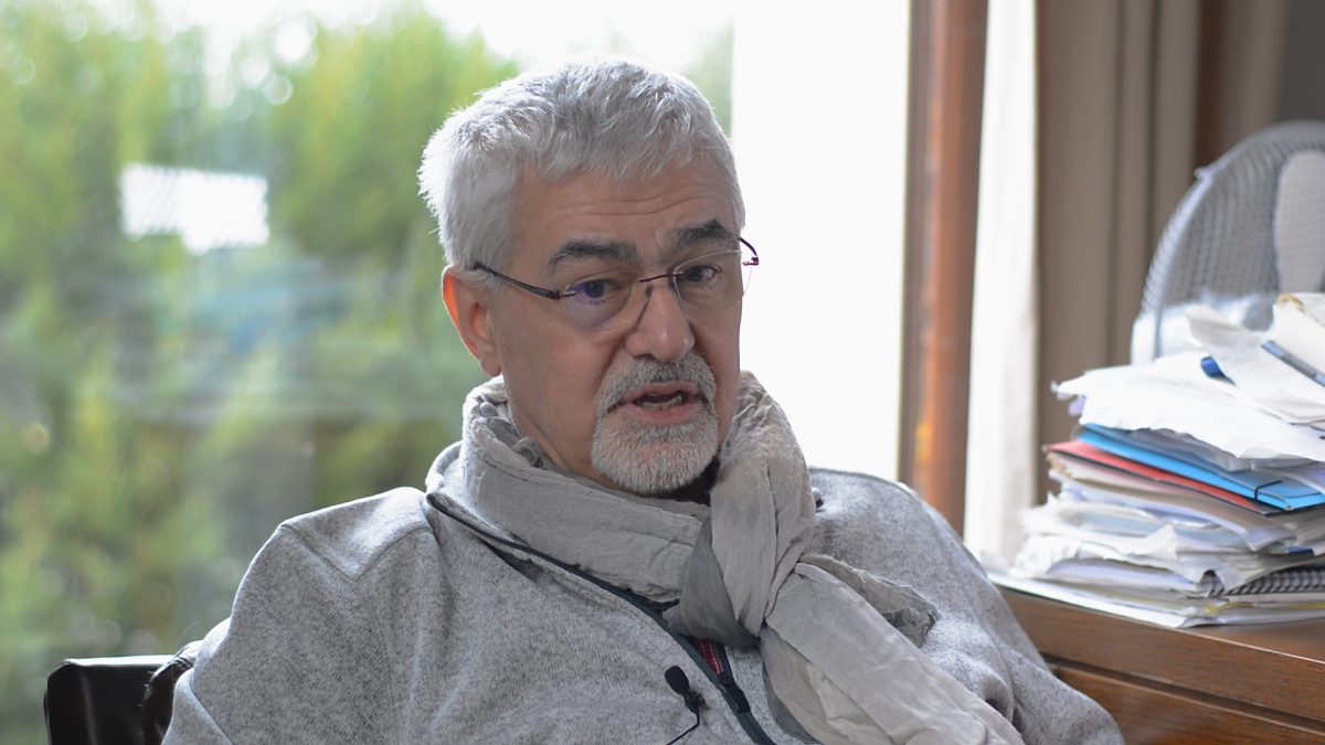 Erhan Erkut – Flaps Club